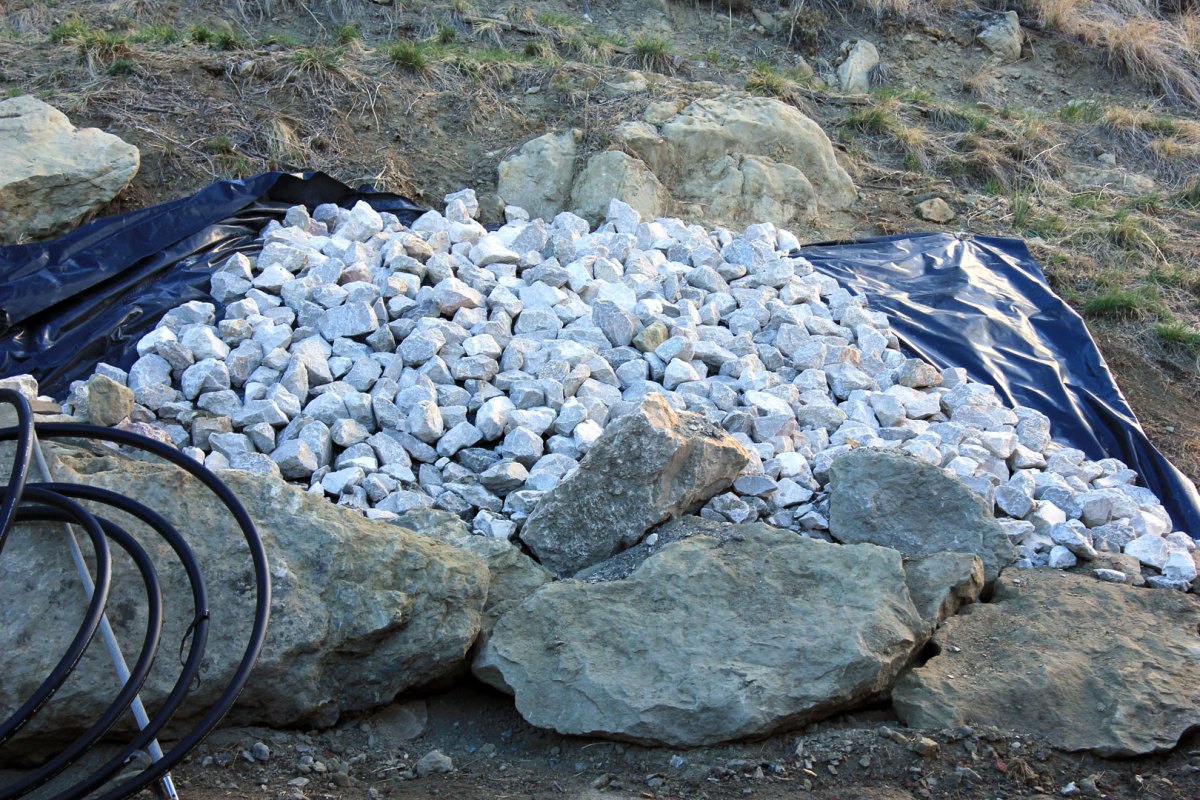 crushed limestone