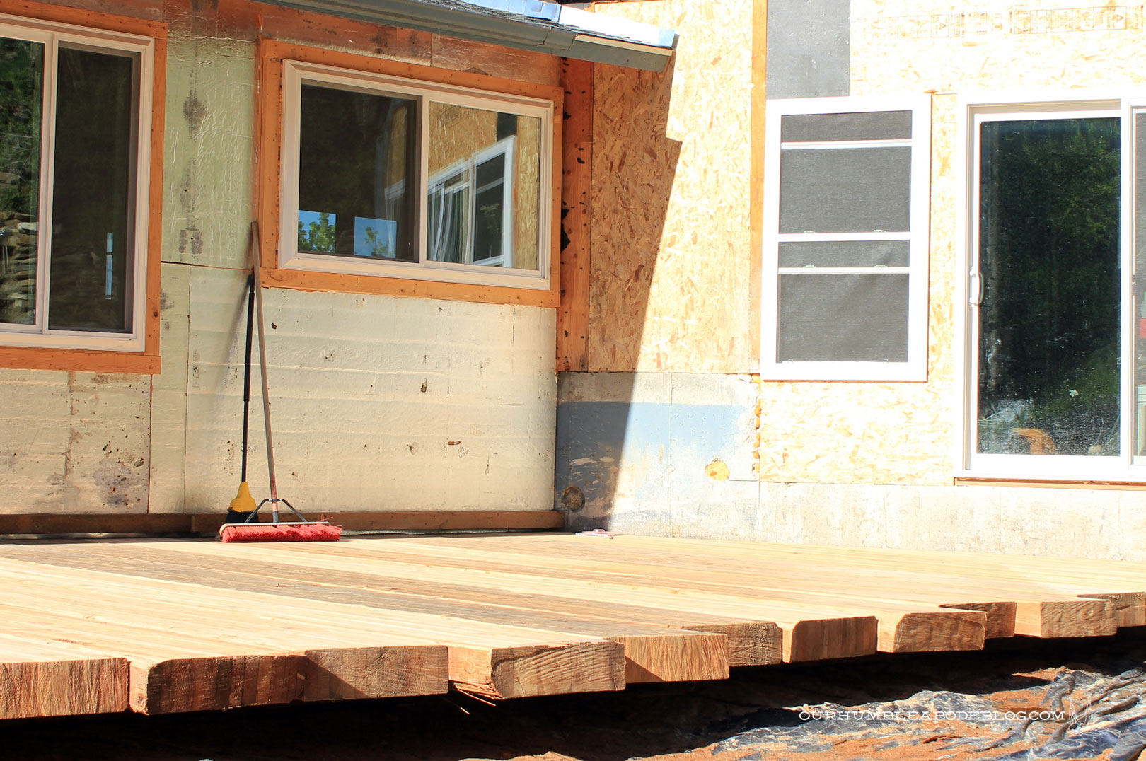 Green = Green: Reclaimed Wood